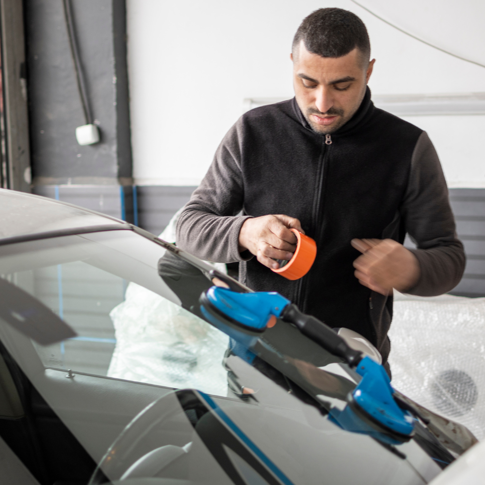 Does Insurance Cover Windshield Replacement? A Complete Guide | Glass ...